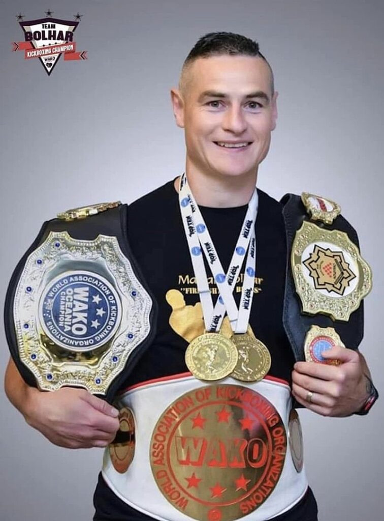 Kickboks legenda Marjan Bolhar - Osebni trener Simon Grižon, Exercisepedia